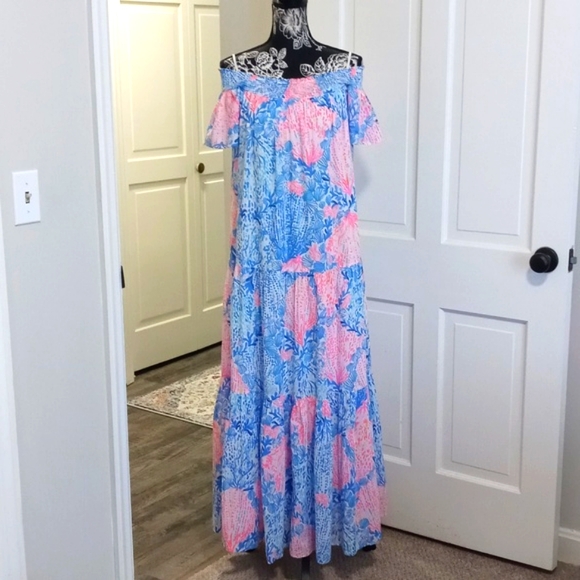 Lilly Pulitzer | Dresses | Very Htf Lilly Pulitzer Dezi Offtheshoulder ...